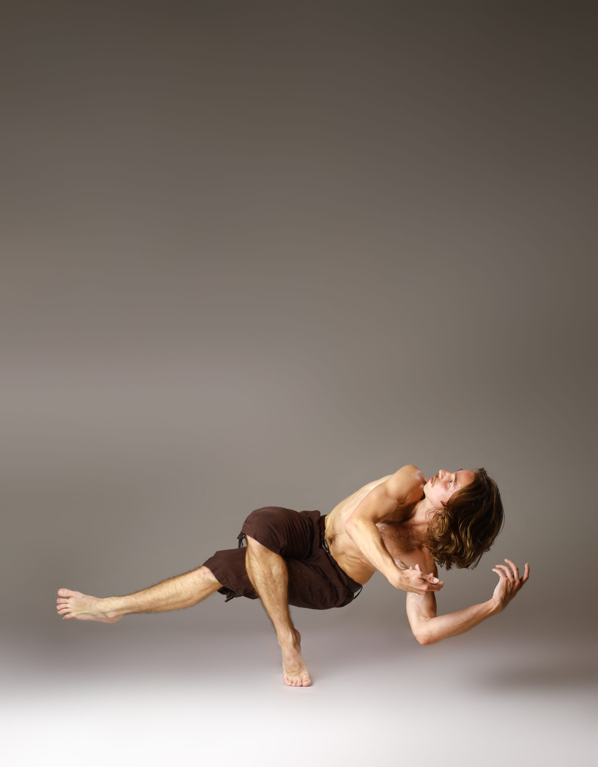 Robert Hoffer (he/him) | USC Glorya Kaufman School of Dance